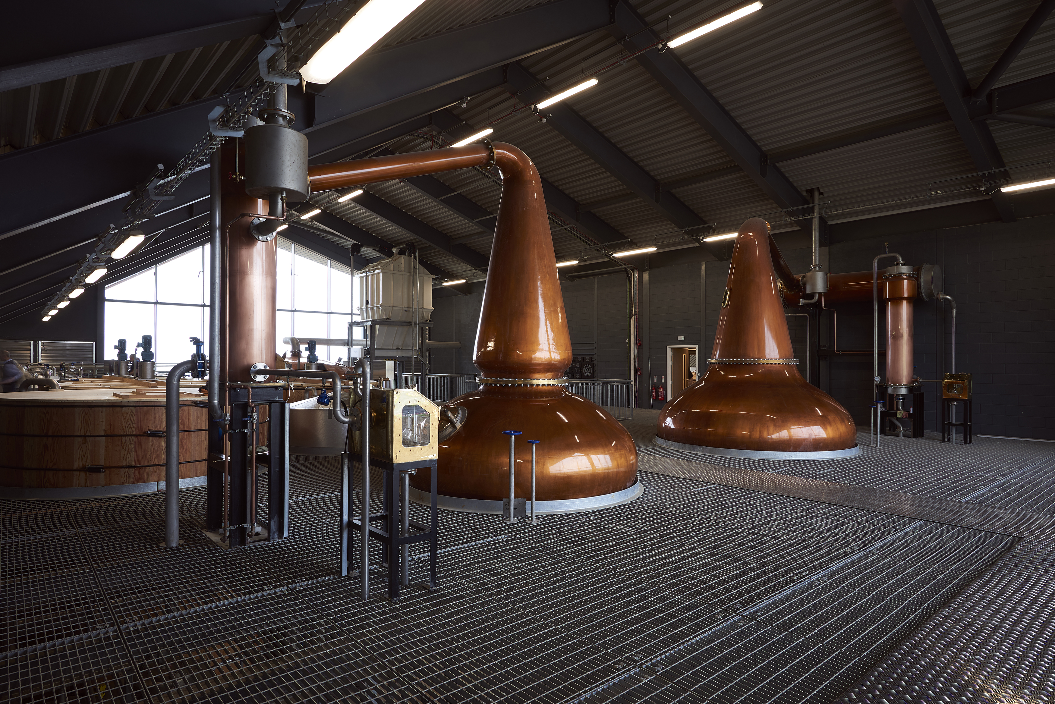 Copper Pot Stills and Mash Tun Installation | Lagg Whisky